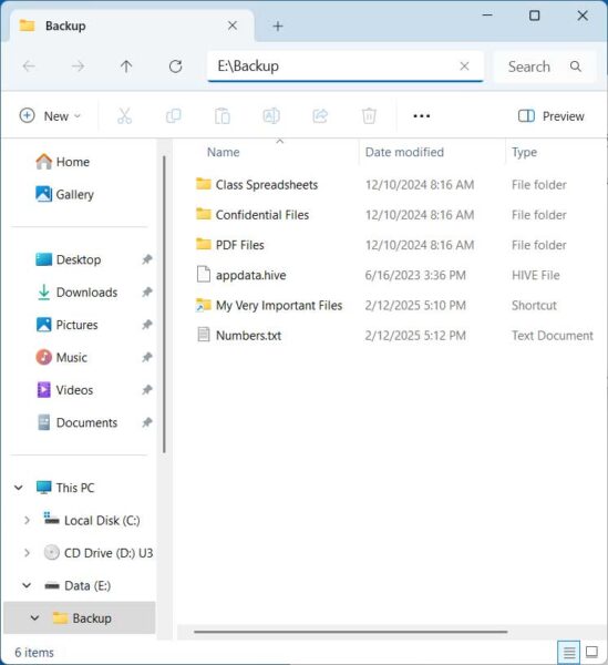 How to Make Windows File Explorer Open to a Custom Folder Location